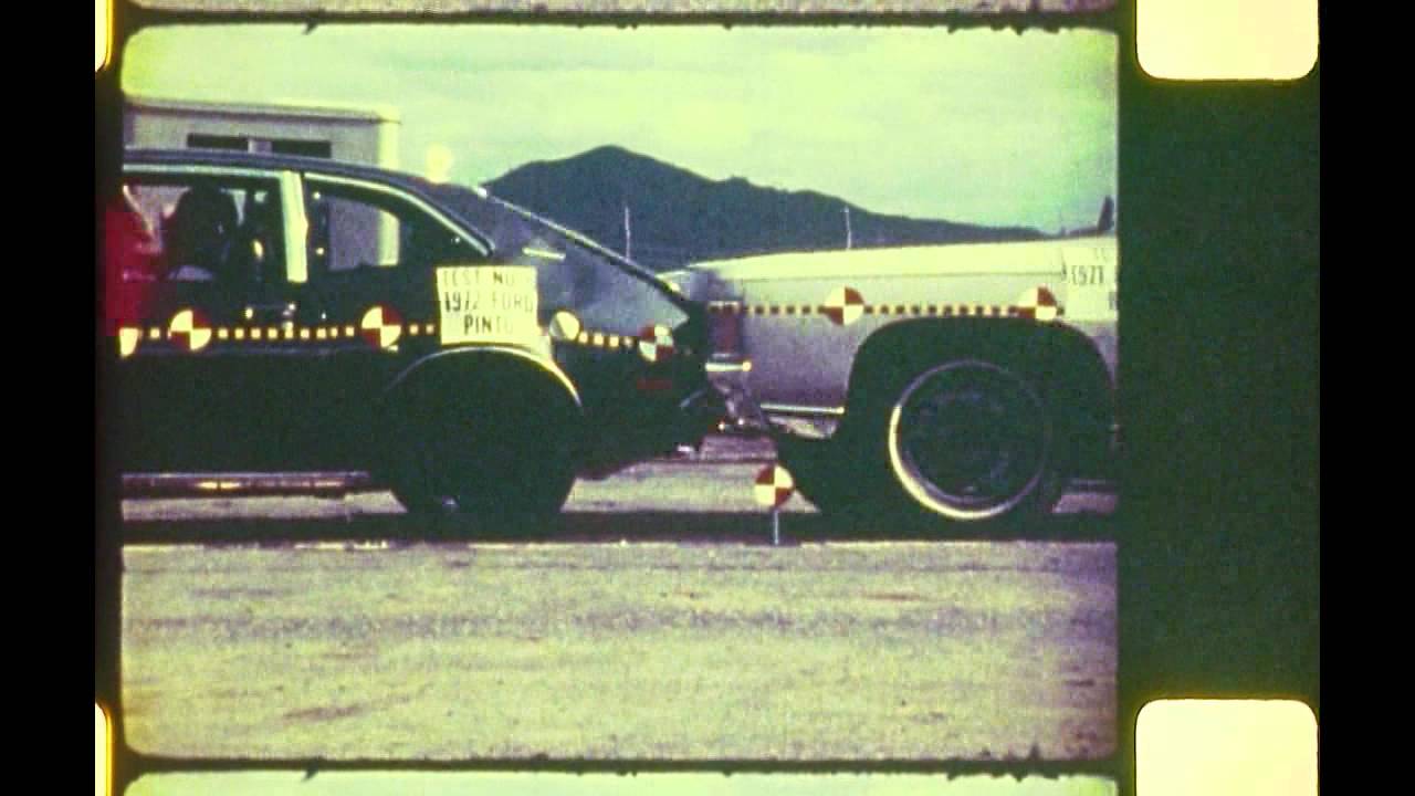 [Vídeo] Socorro! Tem um Pinto pegando fogo! | AutoPapo