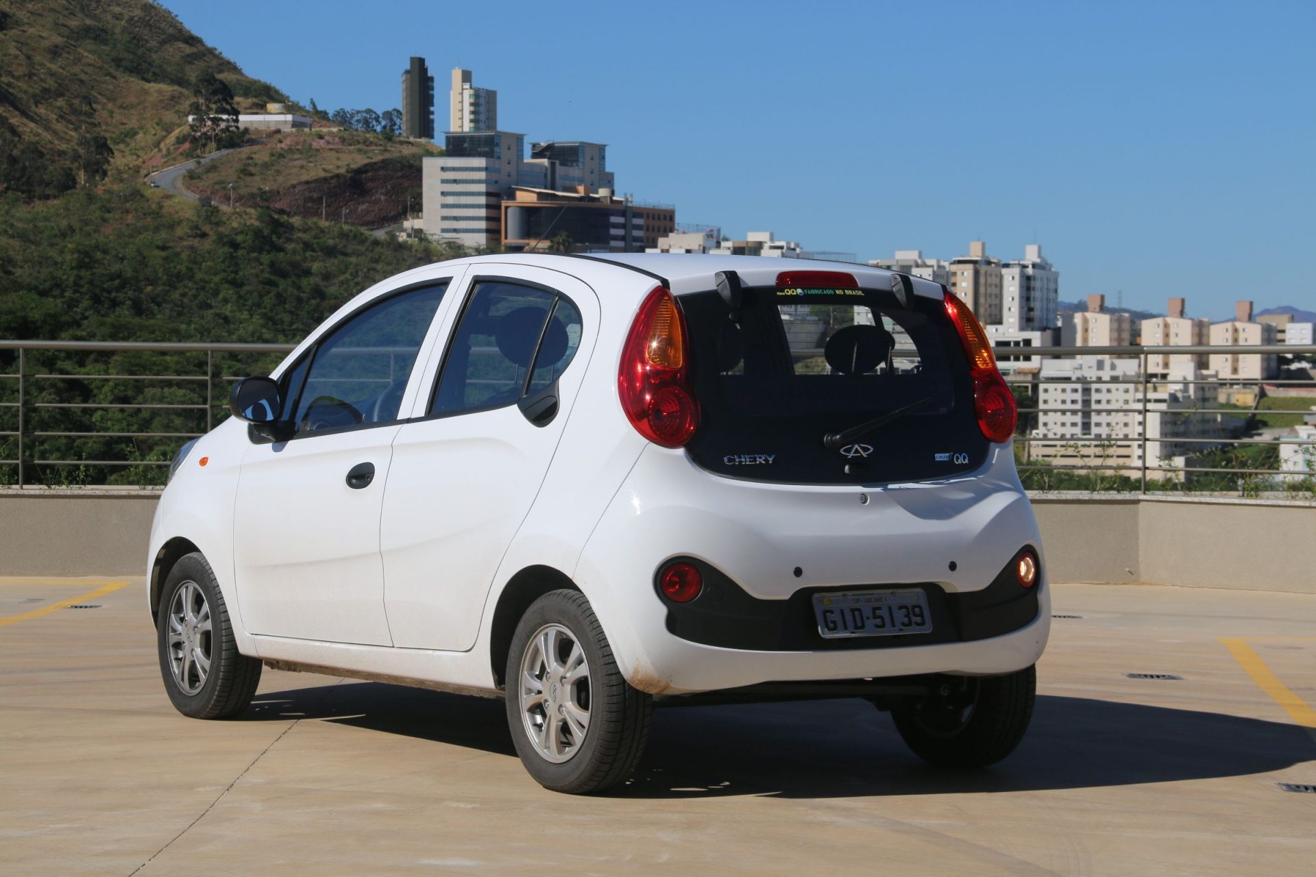 Chery New QQ: contradições e surpresas