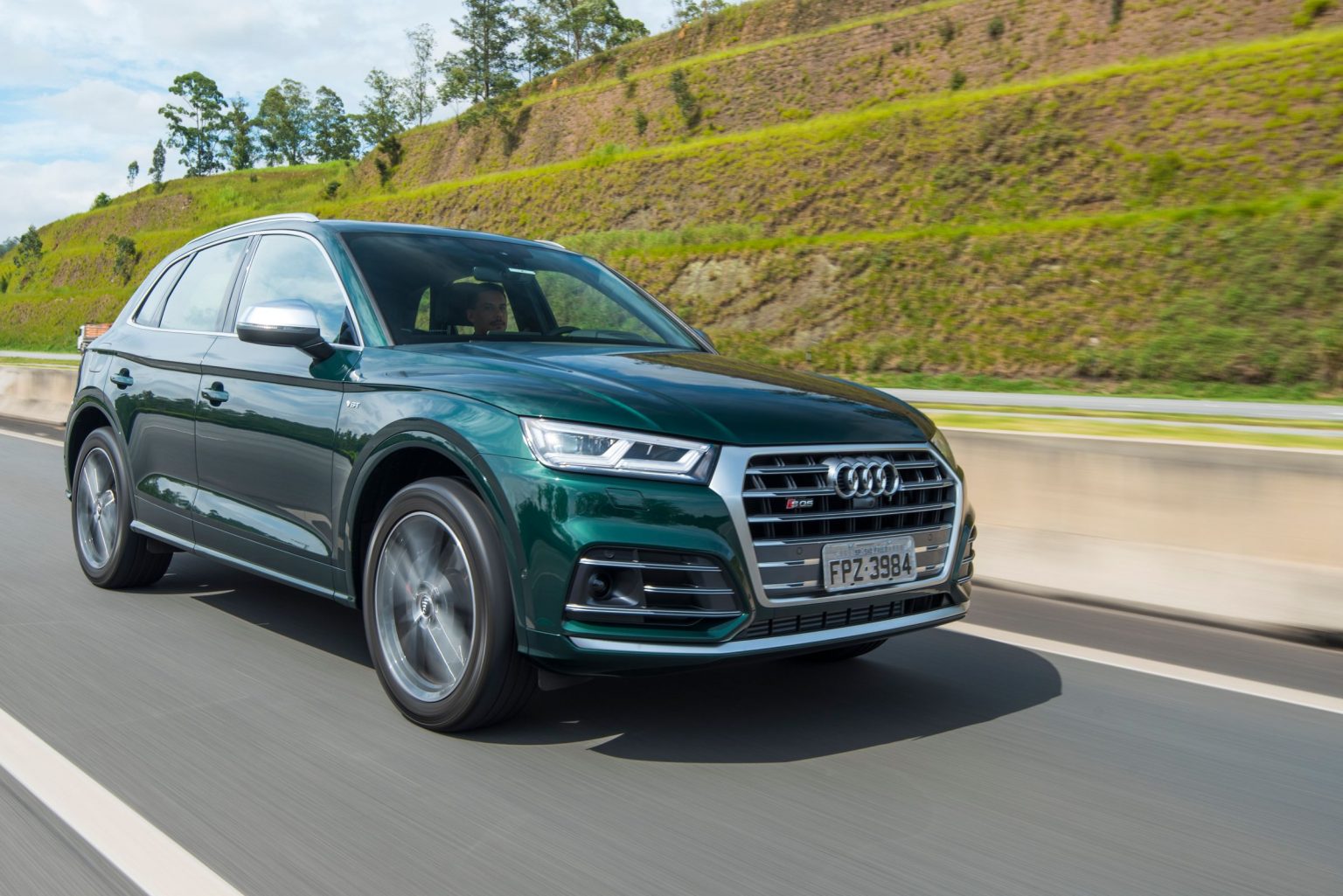 Carro blindado de fábrica? Conheça o Audi Q5 Security