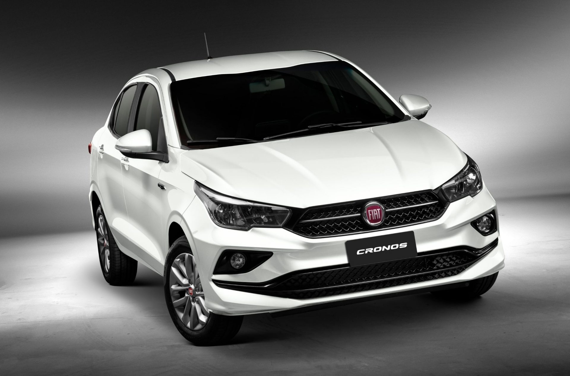 [0 km x usado] Cronos Drive 1.3 GSR x Fluence Privilège AT 2016