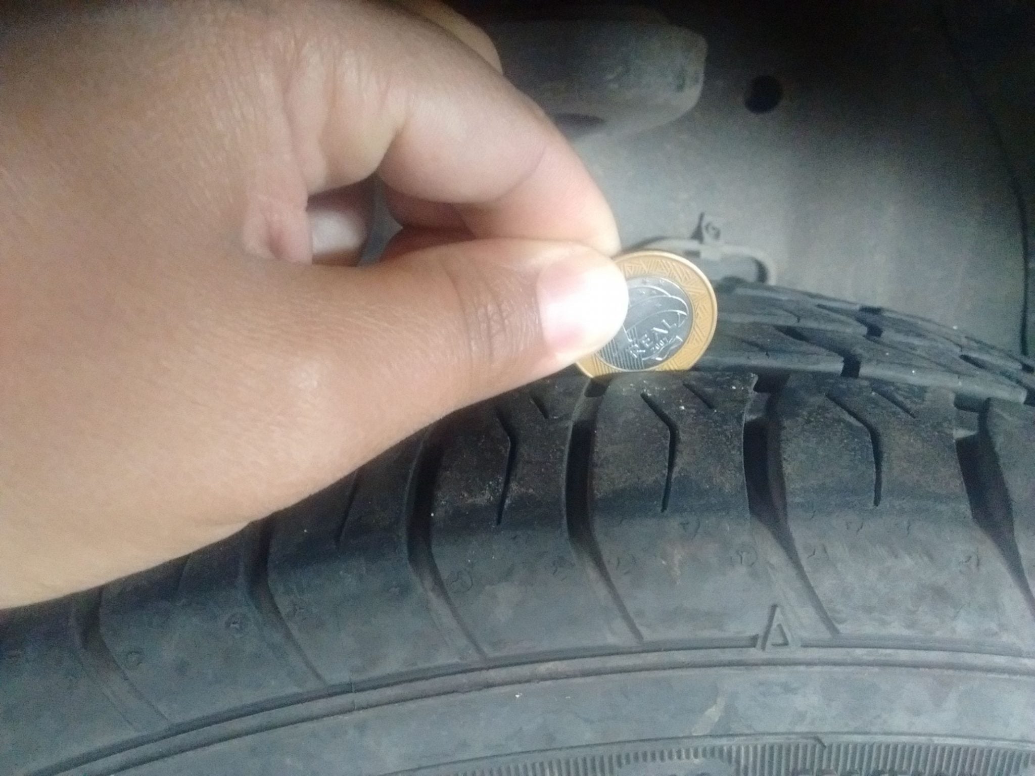 Pneu gasto: TWI indica exatamente quando trocar