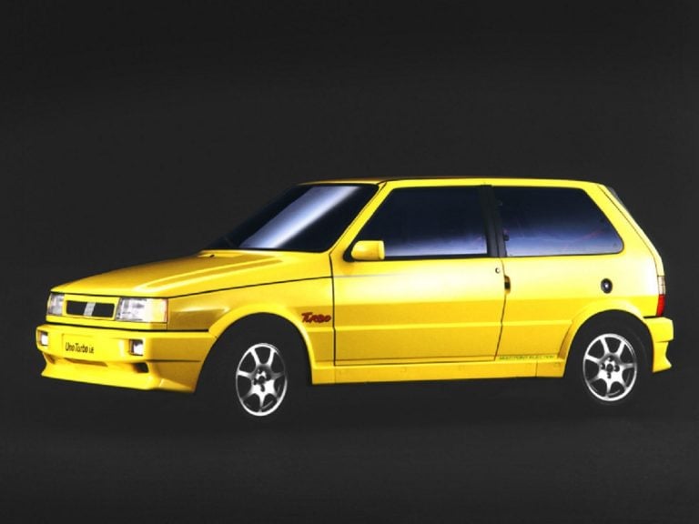 Fiat Uno Turbo: 30 anos do primeiro turbinado de fábrica