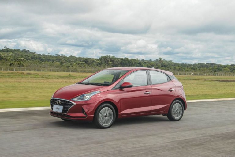 Novo HB20 hatch: entre as 8 versões qual a melhor compra?