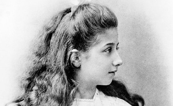 Mercedes nasceu há 120 anos, numa derrapada de Herr Daimler