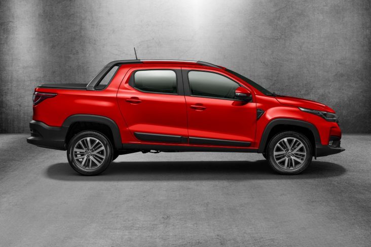 25 anos de Fiat Strada: veja as inovações da picapinha italiana