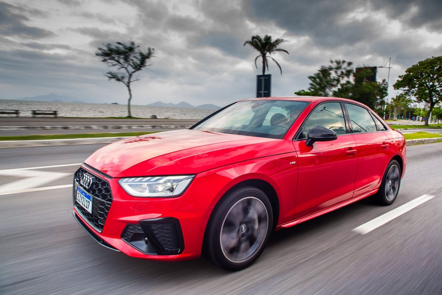 Audi A4 2021: versões; preços; fotos e impressões ao dirigir