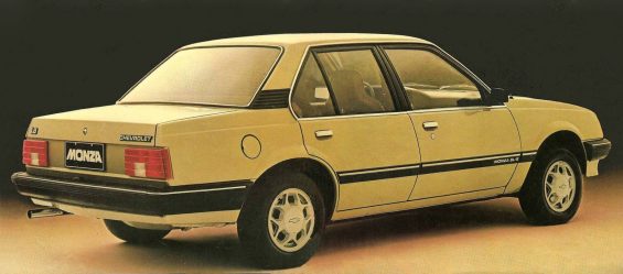 Chevrolet Monza: a história de um dos carros mais queridos do Brasil