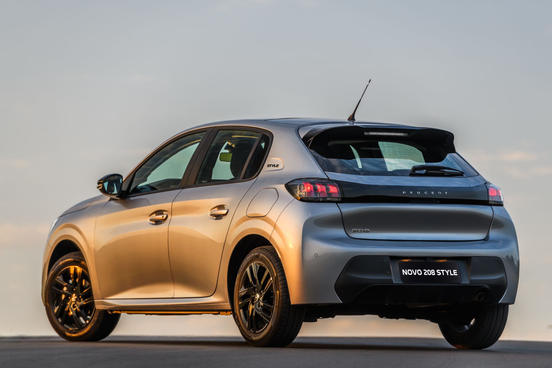 Novo Peugeot 208 1 0 O Segundo Mais Barato Da Categoria