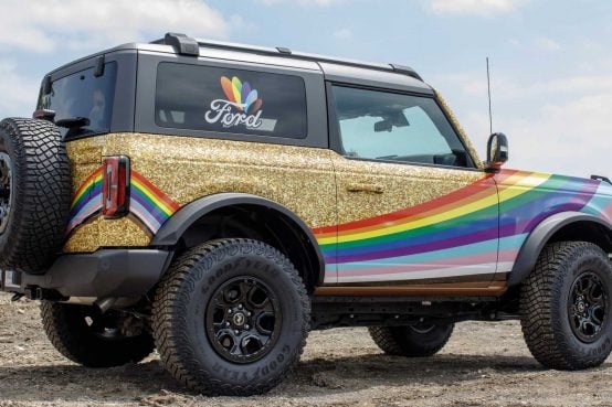 Ford Bronco tem pintura especial que enaltece Mês do Orgulho LGBTQIA+