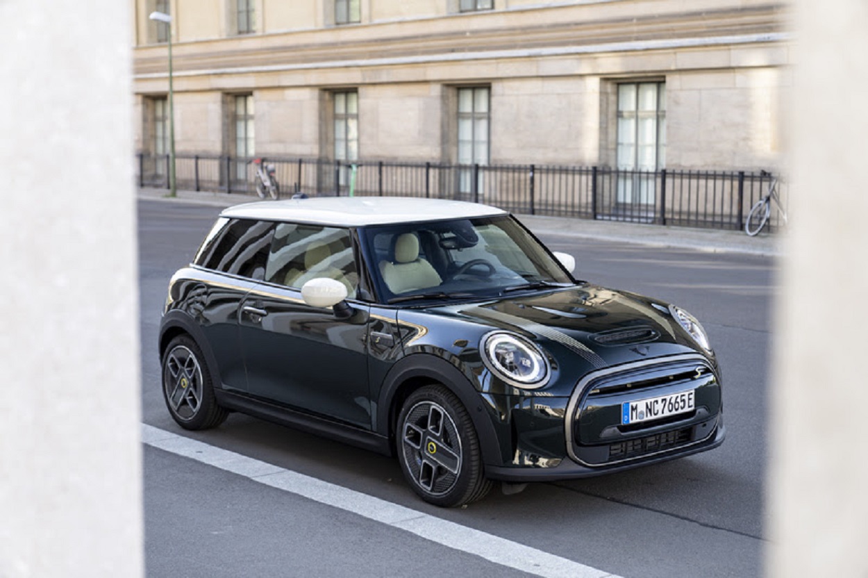 Mini Cooper elétrico vai ganhar edição especial limitada a 30 unidades