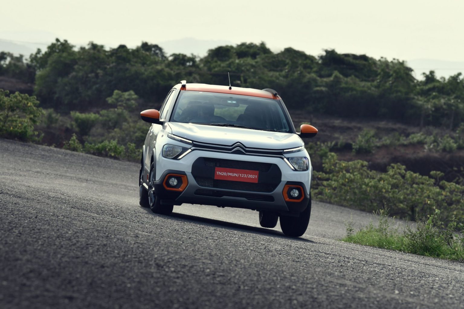 Citroën C3: brasileiro, indiano ou europeu, qual é o melhor?