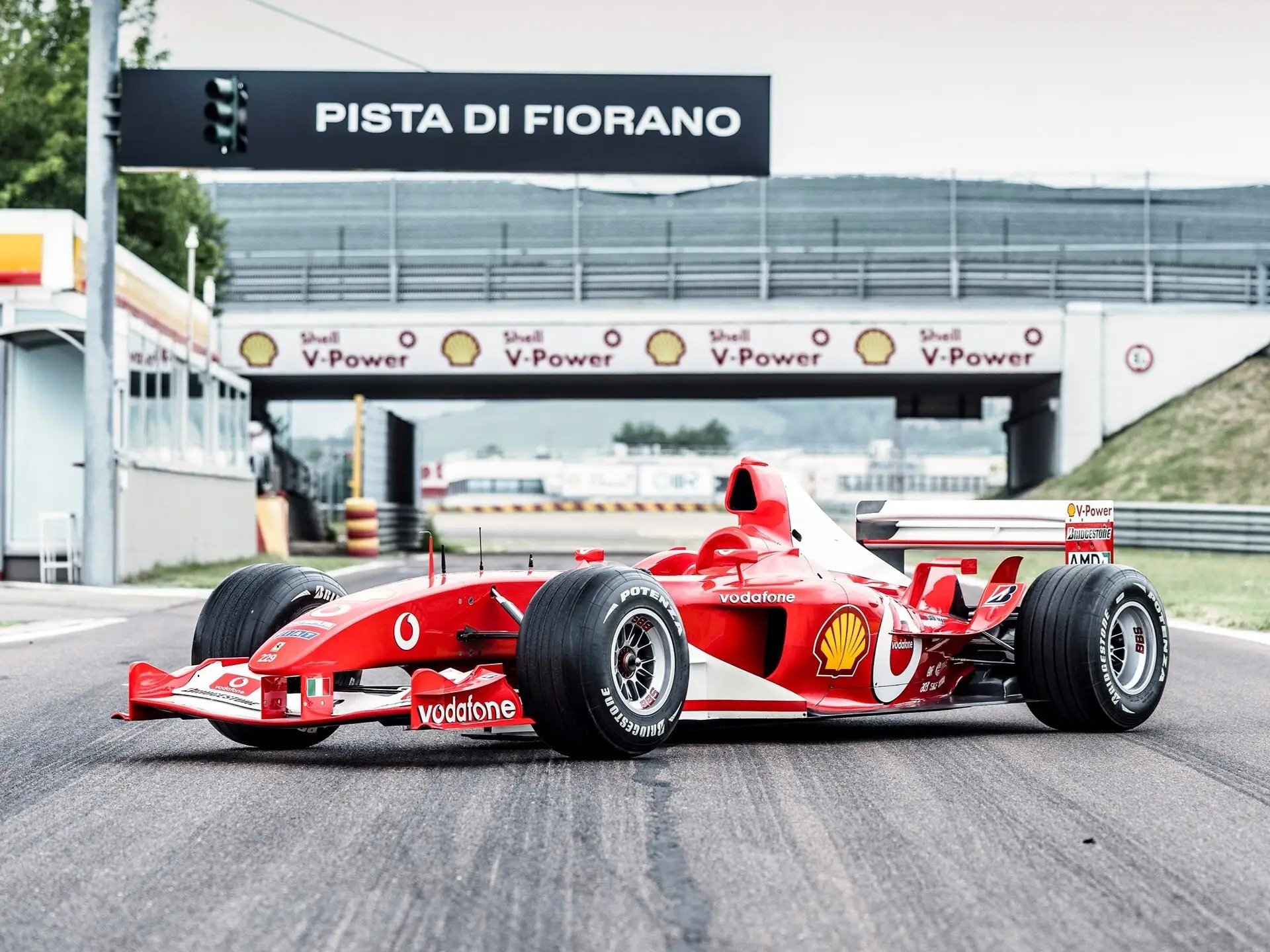 Ferrari do hexacampeonato de Michael Schumacher está a venda