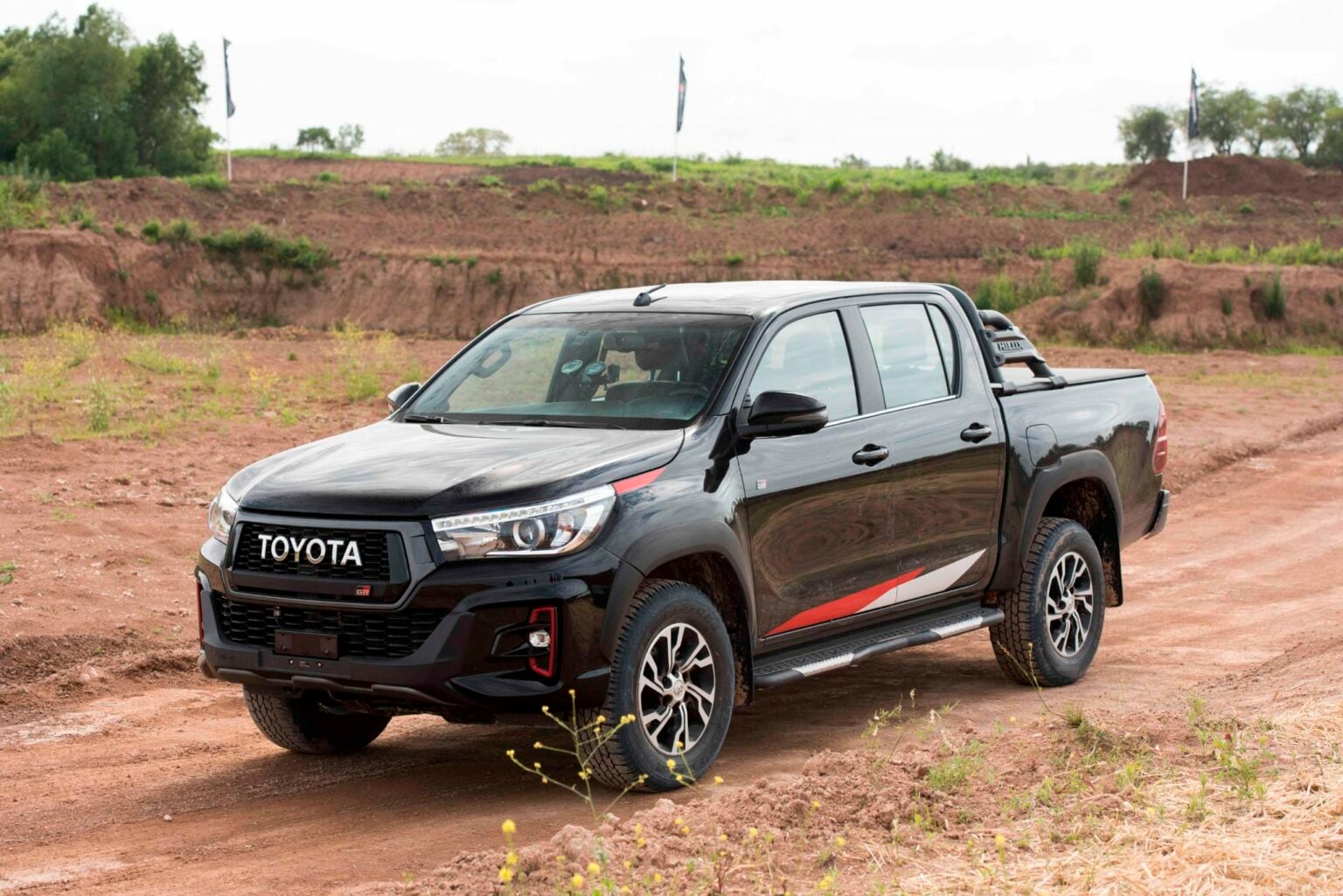 Veja 10 caminhonetes muito legais que já foram vendidas no Brasil