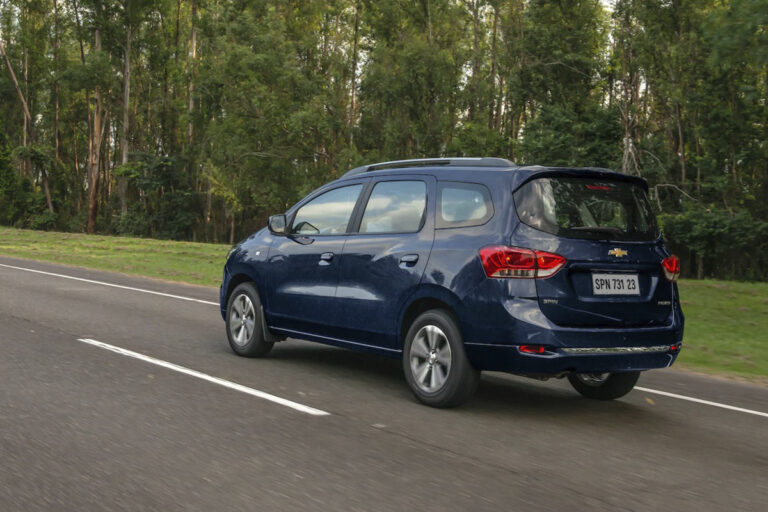 Chevrolet Spin: monovolume deixa de categoria e passa a ser SUV