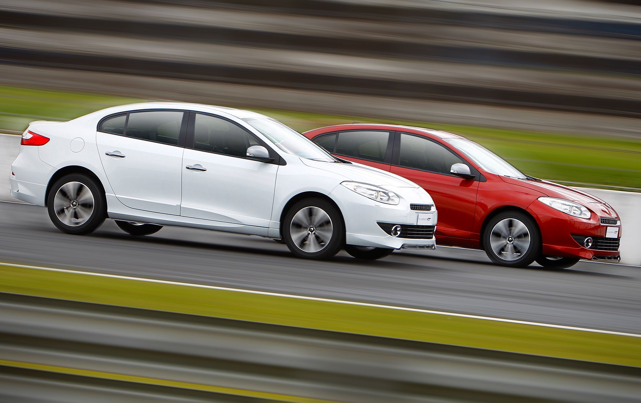 5 carros legais que ninguém comprou: esses valem a sua atenção