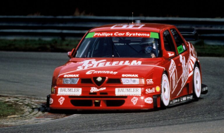 Quadrifoglio: 100 anos do trevo de quatro folhas da Alfa Romeo