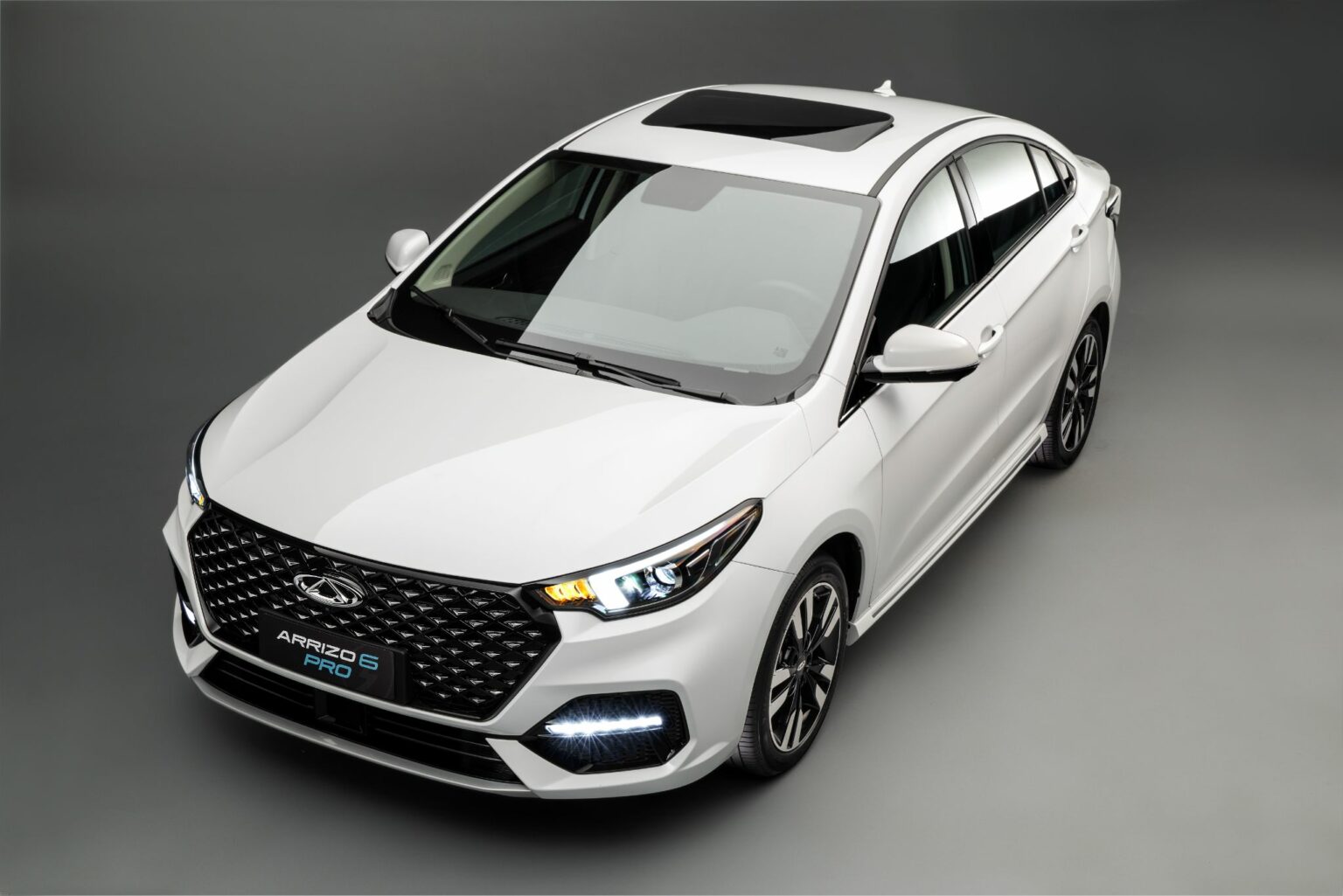 Os 10 carros com teto-solar mais baratos do Brasil