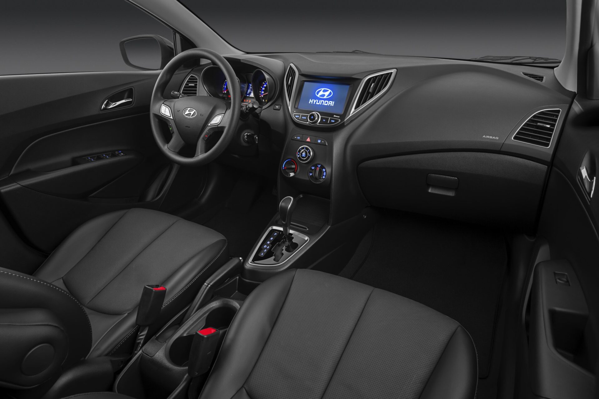 Hyundai HB20S 2015 usado: preços, equipamentos, motor, consumo