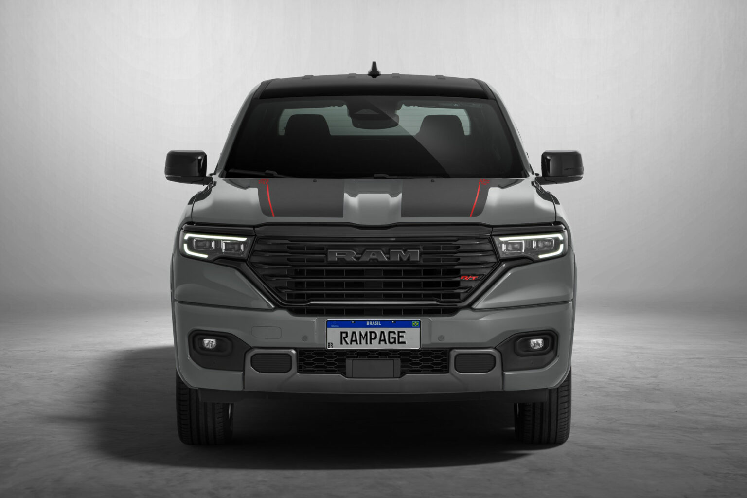 Avaliação: Ram Rampage R/T tem presença fora do comum
