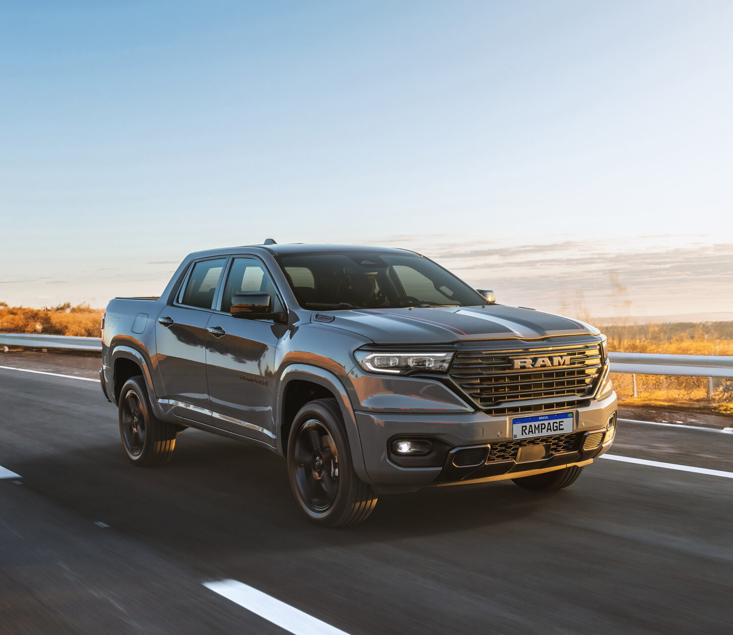 Ram Rampage x Fiat Toro: comparativo das picapes primas da Stellantis