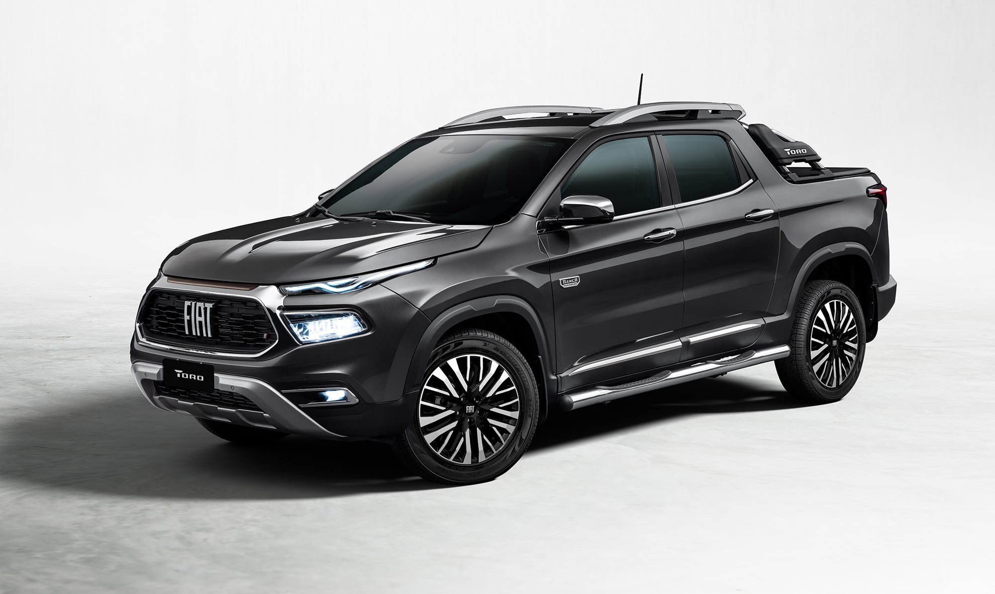 Fiat Toro Ranch e Volcano ganham motor 2.2 turbodiesel