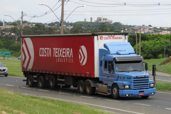 Caminhões bicudos: nova regra do Contran pode trazê-los de volta