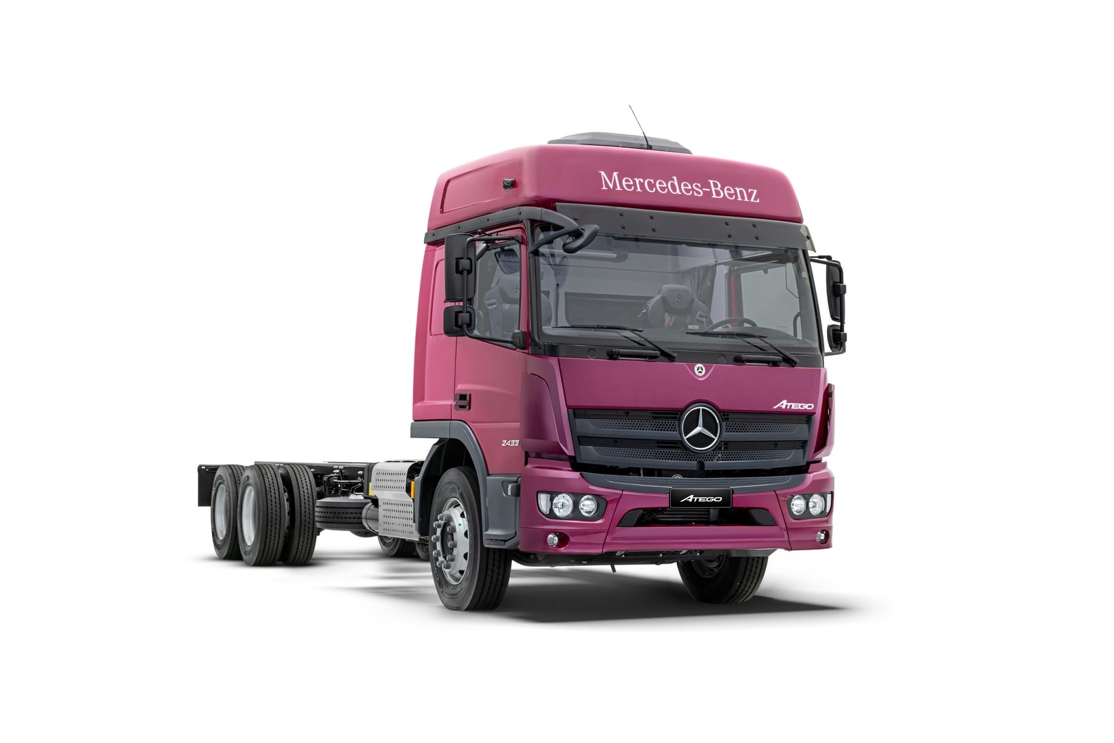 Mercedes-Benz atualiza Atego para celebrar 20 anos