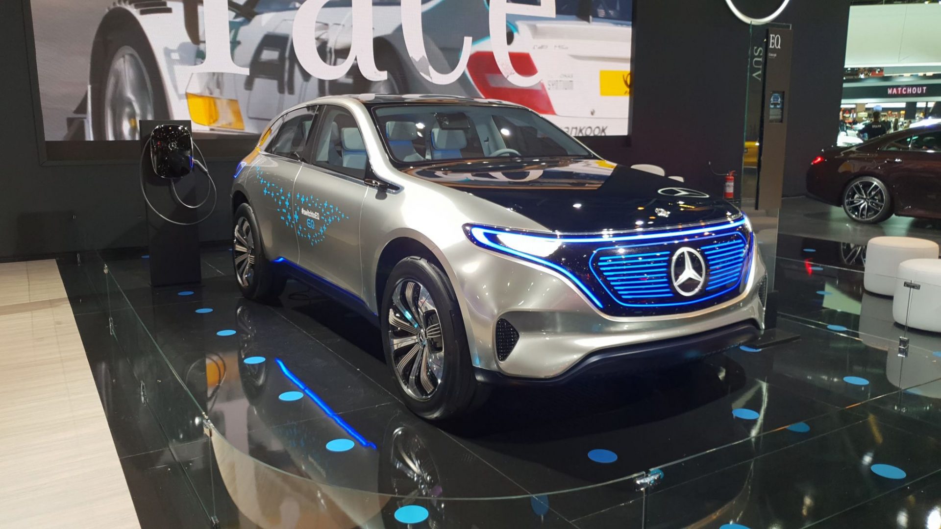 Mercedes admite, pela 1ª vez, que não alcançará meta de carros elétricos