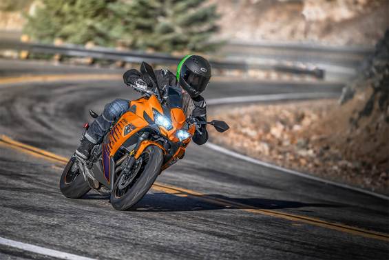 Kawasaki Ninja 650 2025 é lançada com novas cores