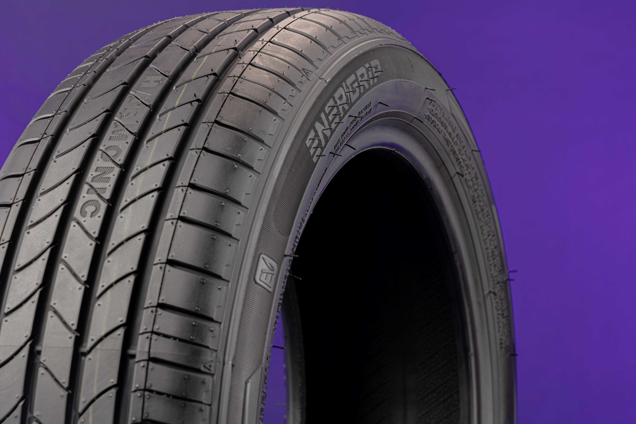 Marca brasileira lança pneu para BYD Dolphin Mini