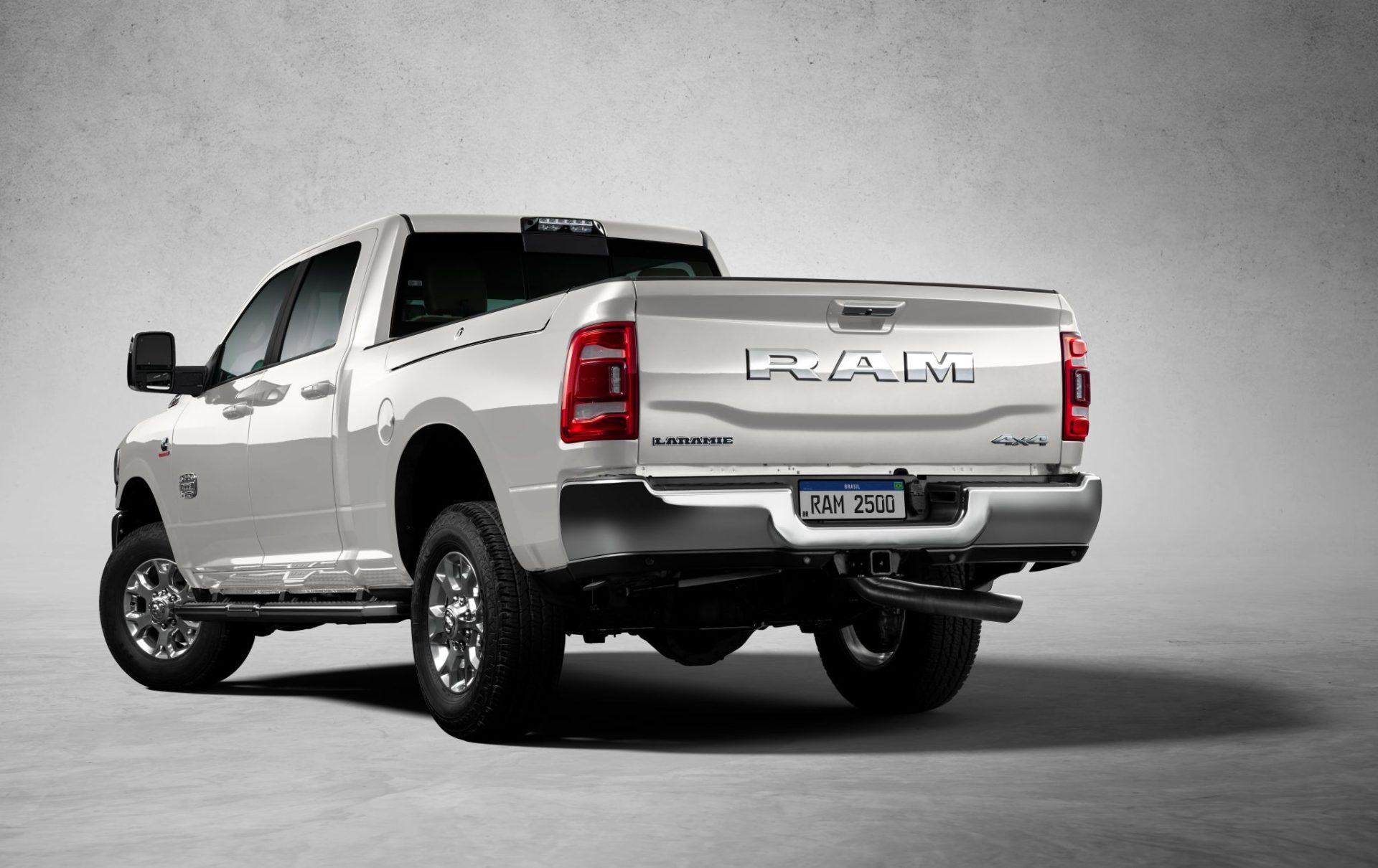 Ram 2500 Rodeo Edition estreia com seis lugares
