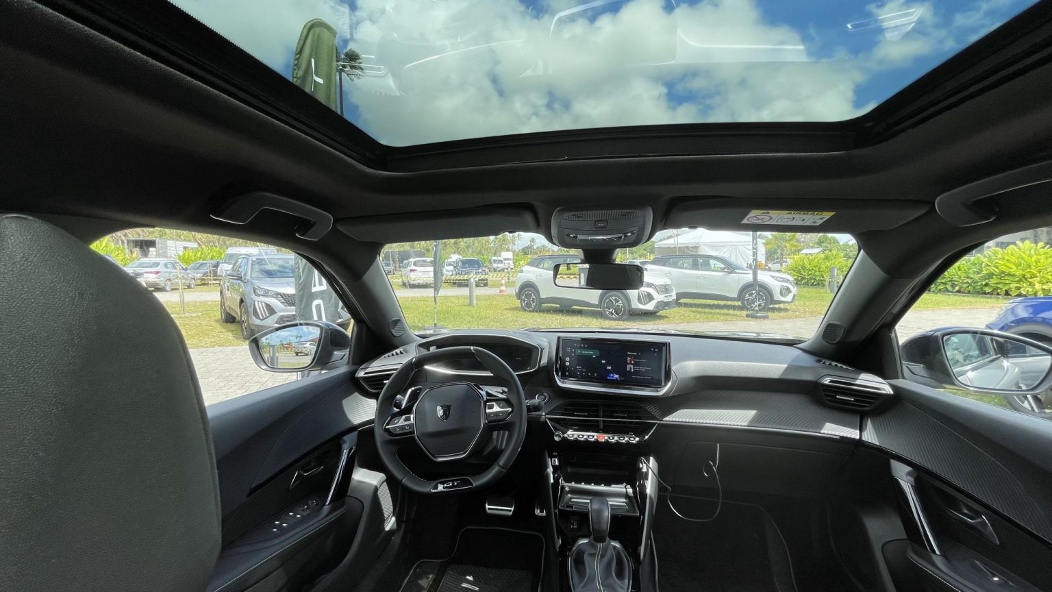 Peugeot 2008 GT: SUV francês veio para apagar o passado de vez