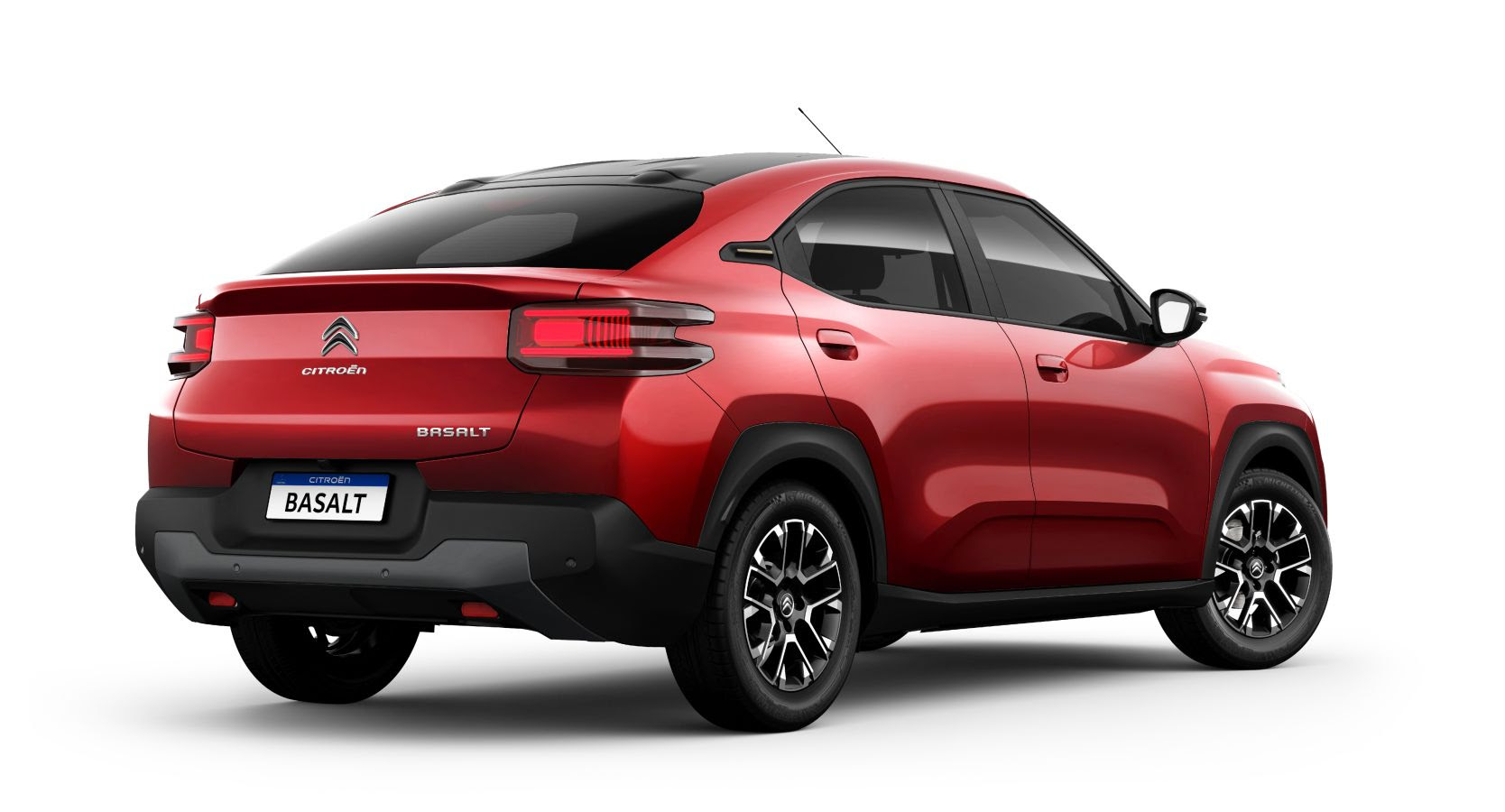 Citroën revela primeira foto do Basalt nacional