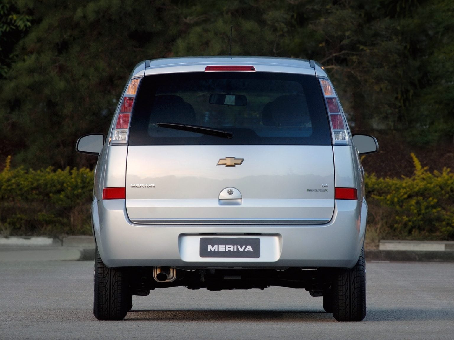 Descubra: 10 fatos sobre a Chevrolet Meriva 2012