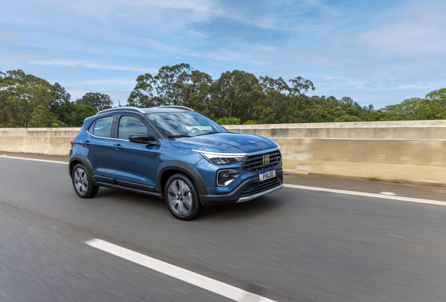 Guiamos o Fiat Fastback T200 Hybrid