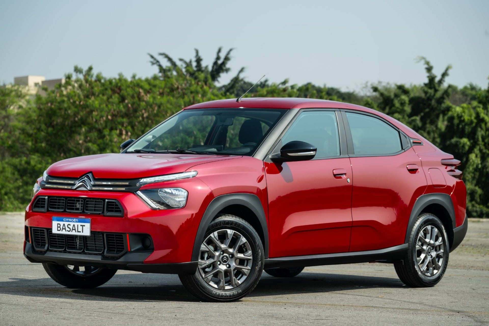 Os carros 1.0 mais improváveis do Brasil