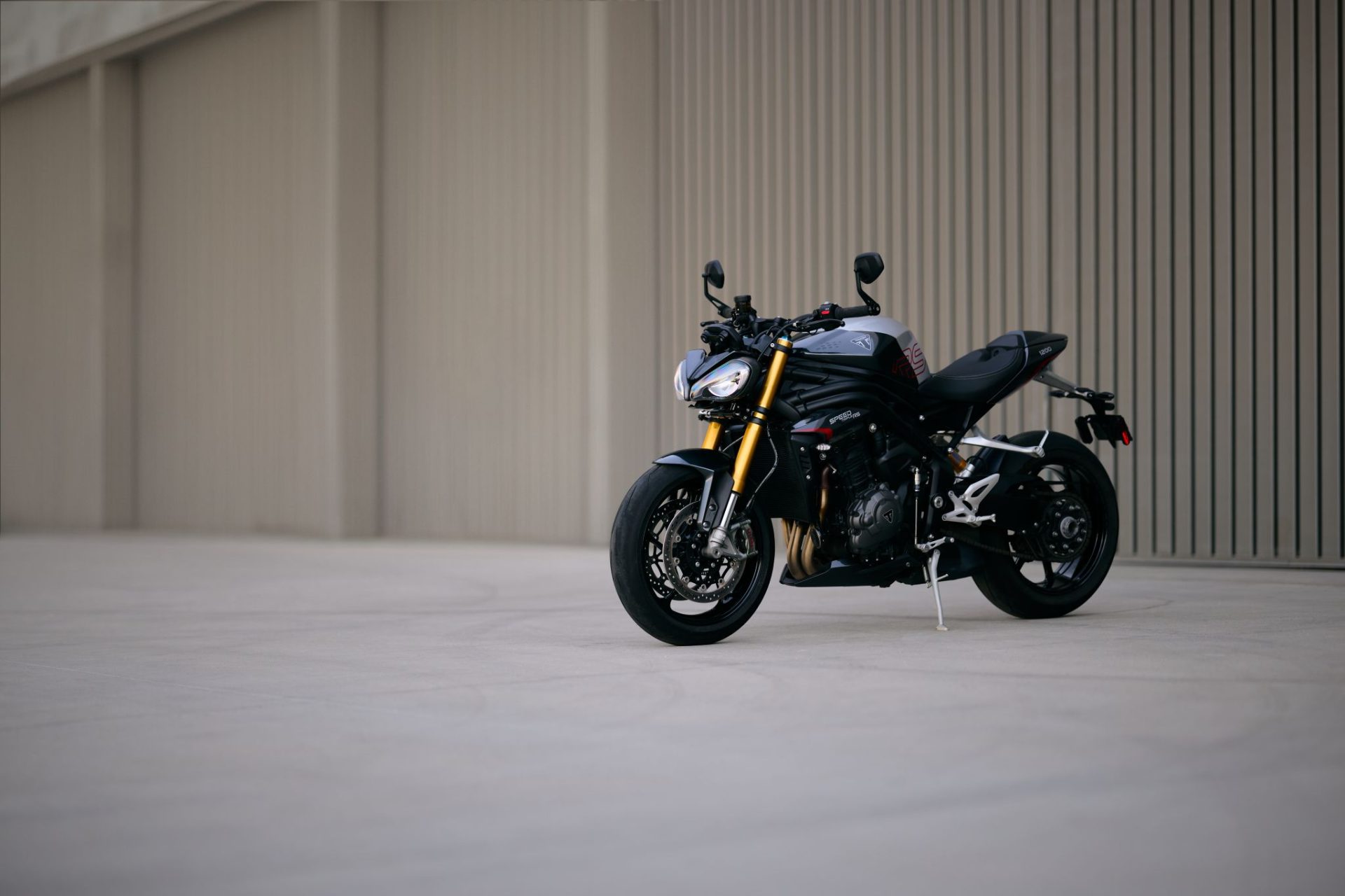Triumph Speed Triple 1200 RS está com o motor mais potente