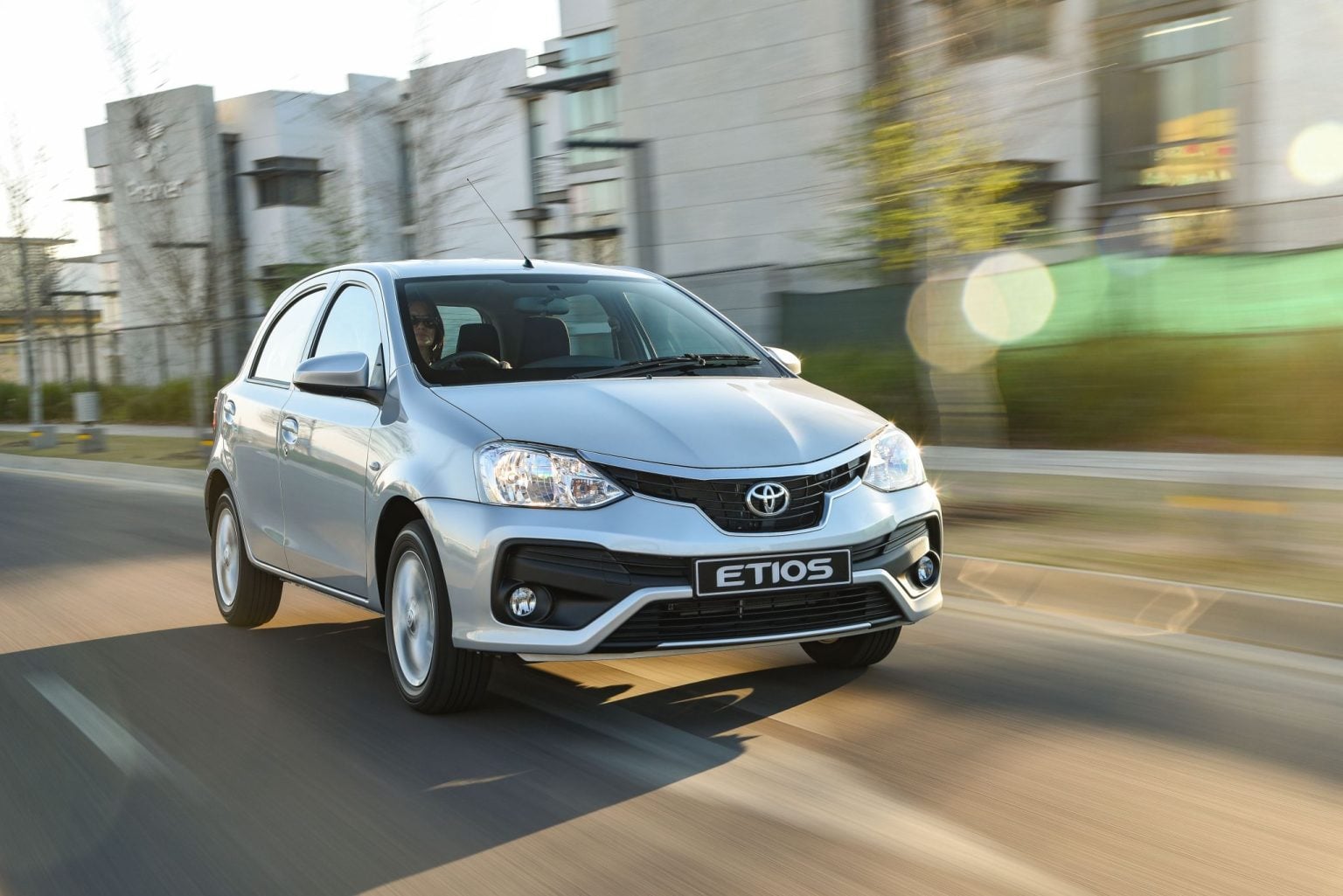 Carro usado: 10 fatos sobre o Toyota Etios 2018