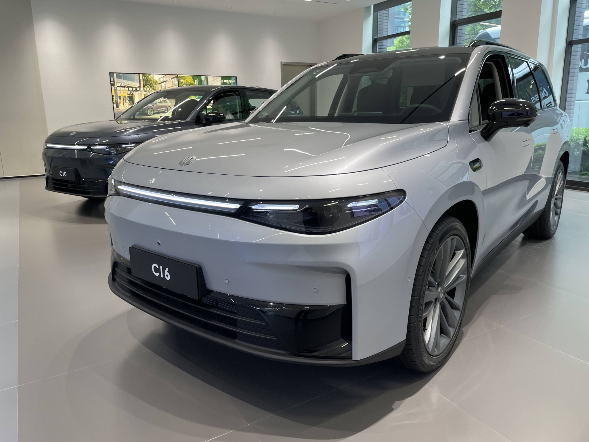 Leapmotor C16: guiamos o Commander elétrico, lá na China