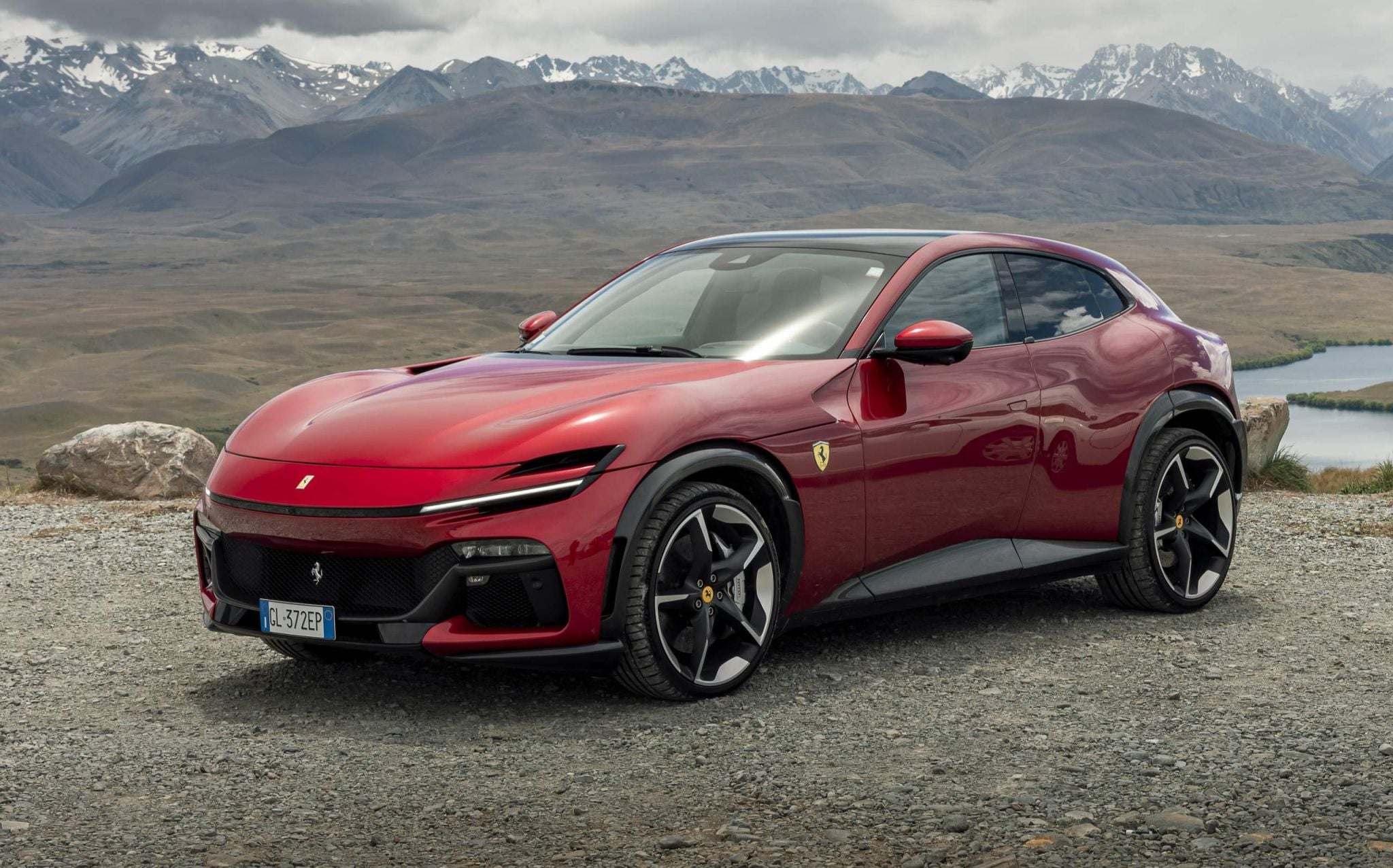 Ferrari registra nome HC25 para supercarro exclusivo previsto para 2026