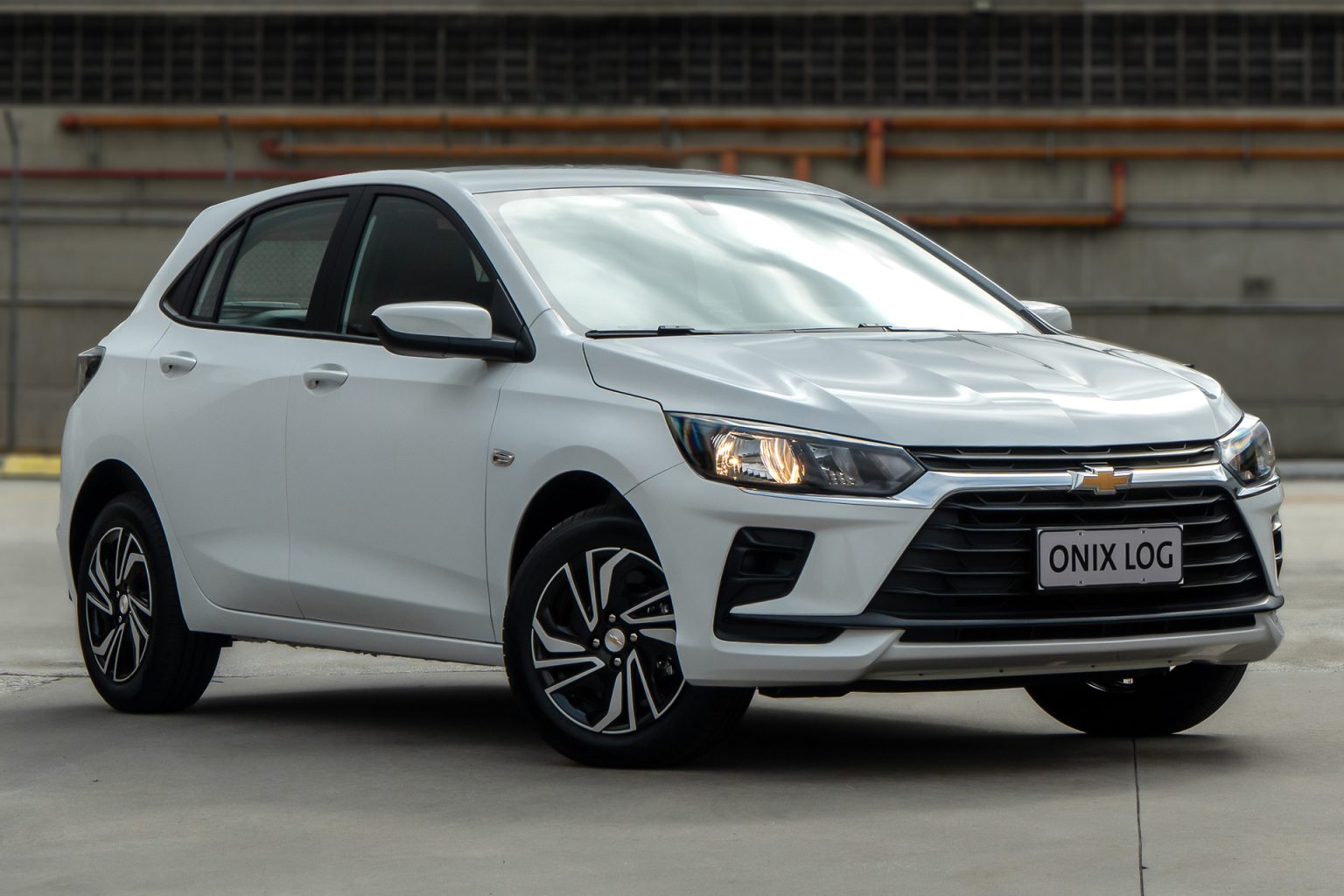Chevrolet reinventa o Onix com 4 novas versões; uma delas roda só com ...