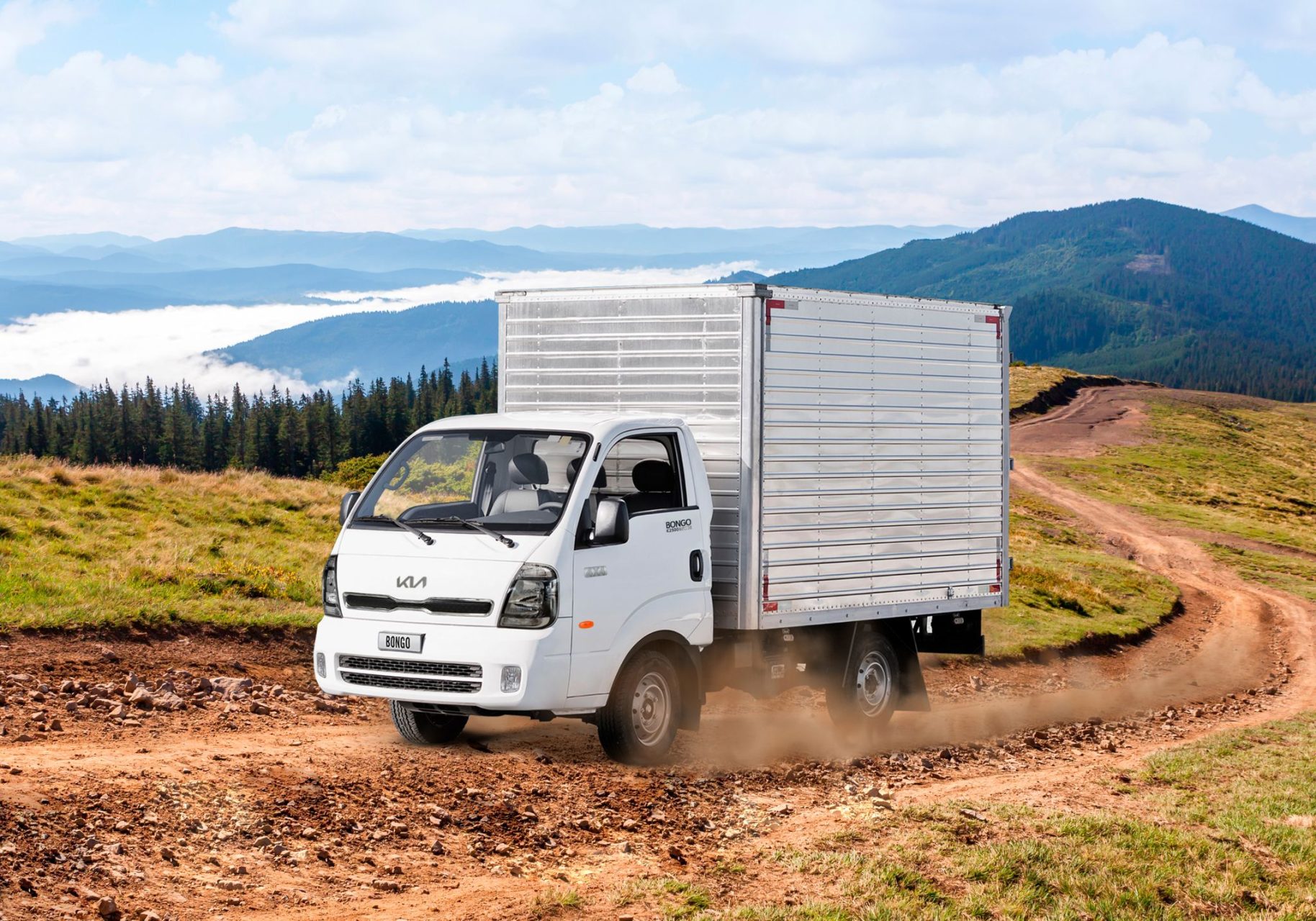 Kia Bongo 4x4 2026: excelente na cidade, valente fora dela